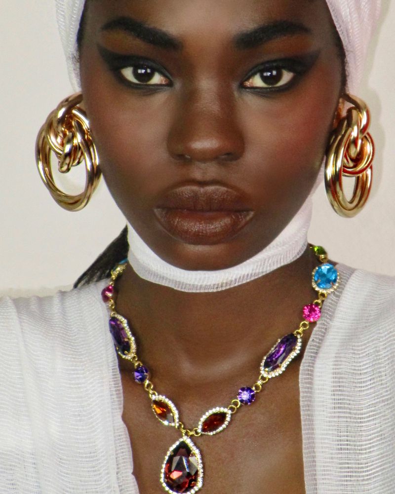 LOOK 147 ZYA (LOOK ONE)