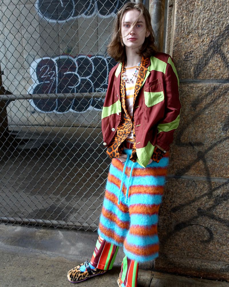 LOOK 112 DANNY (LOOK ONE)