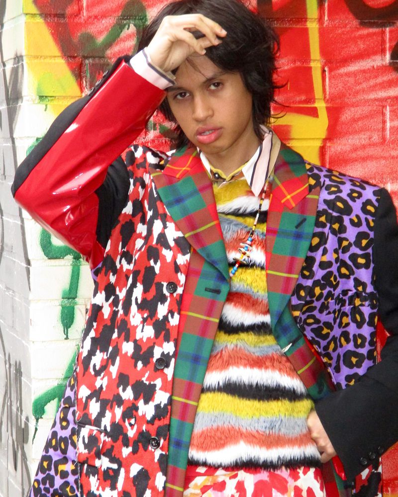 LOOK 110 ALI (LOOK ONE)