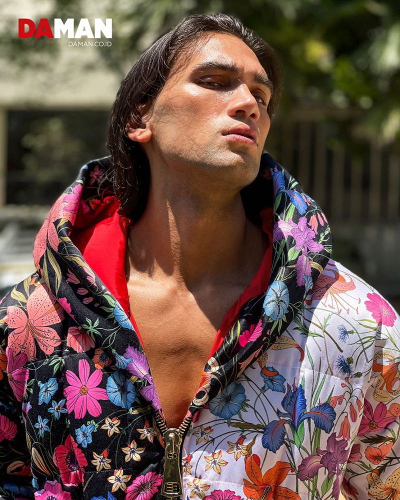 Exploring The Whole Spectrum Of Colors (DA MAN Magazine)