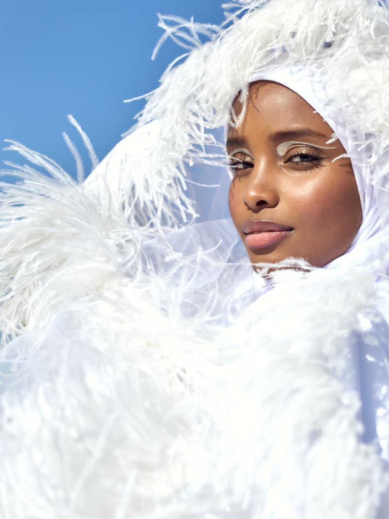 Desert Rose by Kathleen Springer (Harper's Bazaar Arabia)