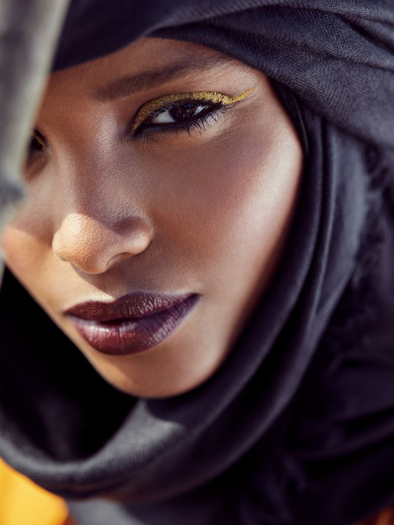 Desert Rose by Kathleen Springer (Harper's Bazaar Arabia)