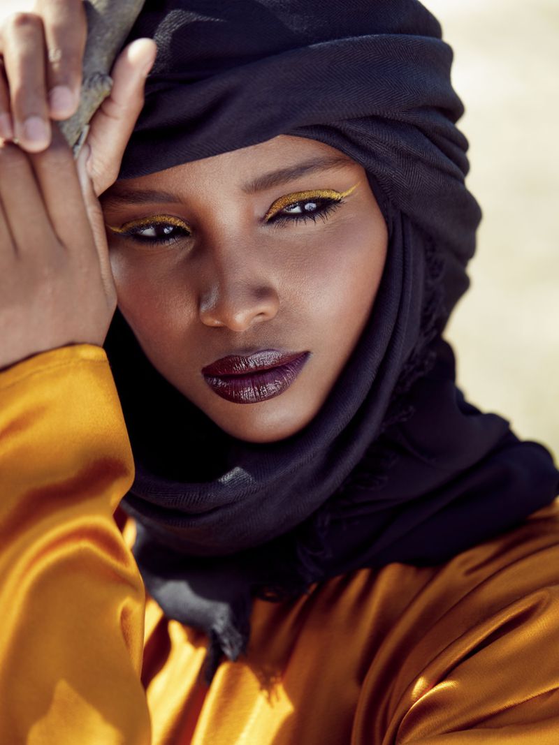 Desert Rose by Kathleen Springer (Harper's Bazaar Arabia)