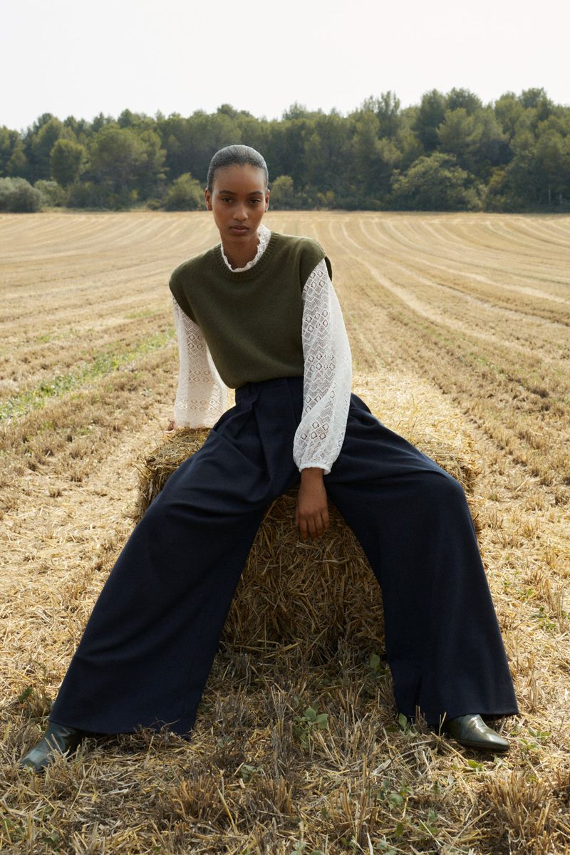 ME+EM August Lookbook (ME+EM)