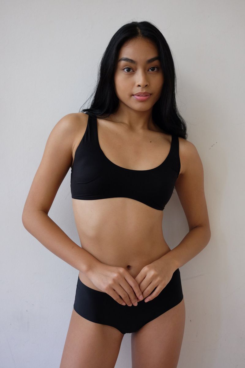 Basic Models Management 2023 Polaroids/Digitals (Polaroids-Digitals)