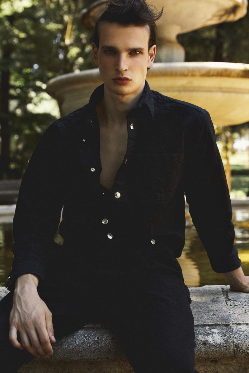 Romantico (Man In Town)