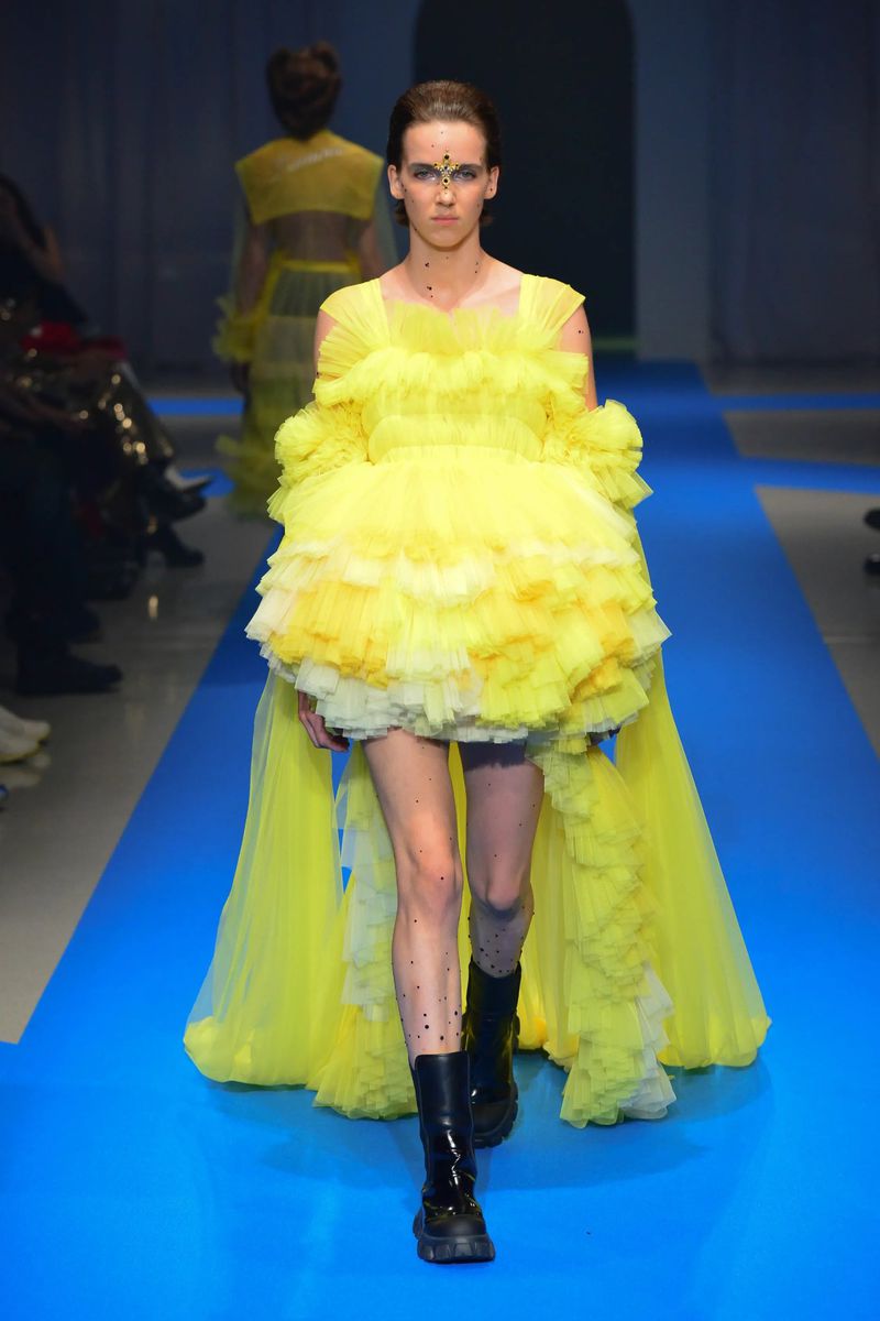 VIVIANO S/S 24 Show (Various Shows)