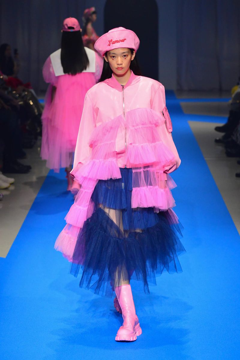 VIVIANO S/S 24 Show (Various Shows)