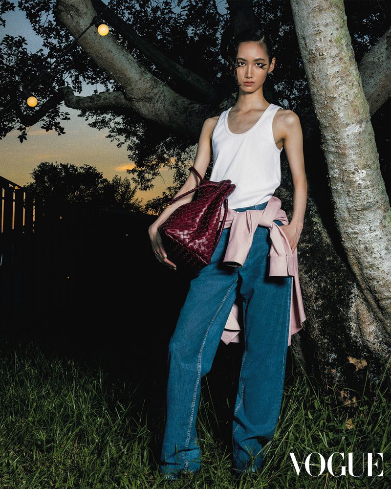 A DARLING VISION (Vogue Hong Kong)