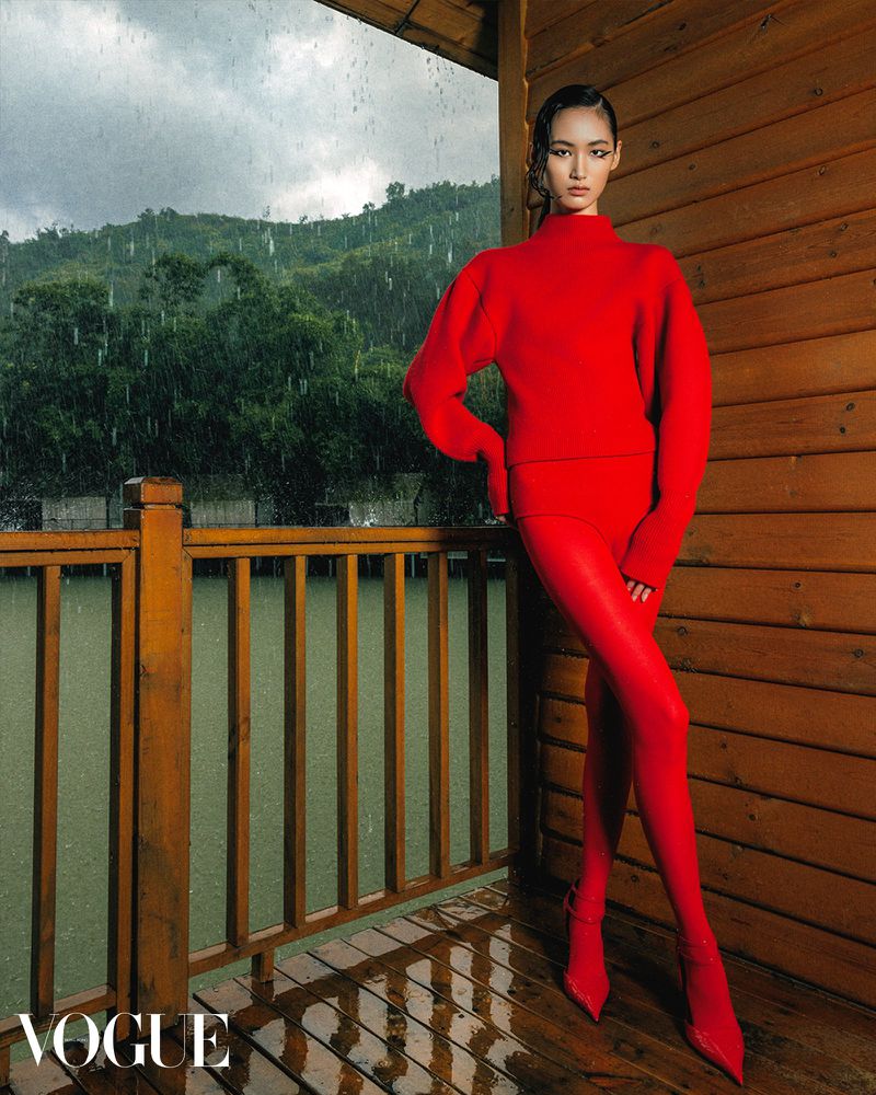 A DARLING VISION (Vogue Hong Kong)