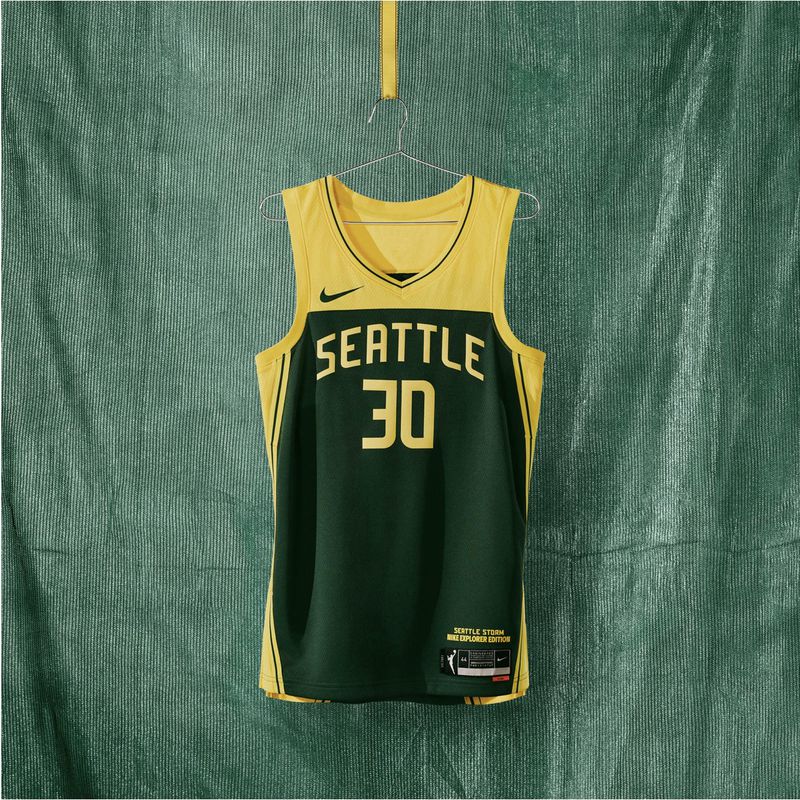 Nike WNBA 2021 (Nike)
