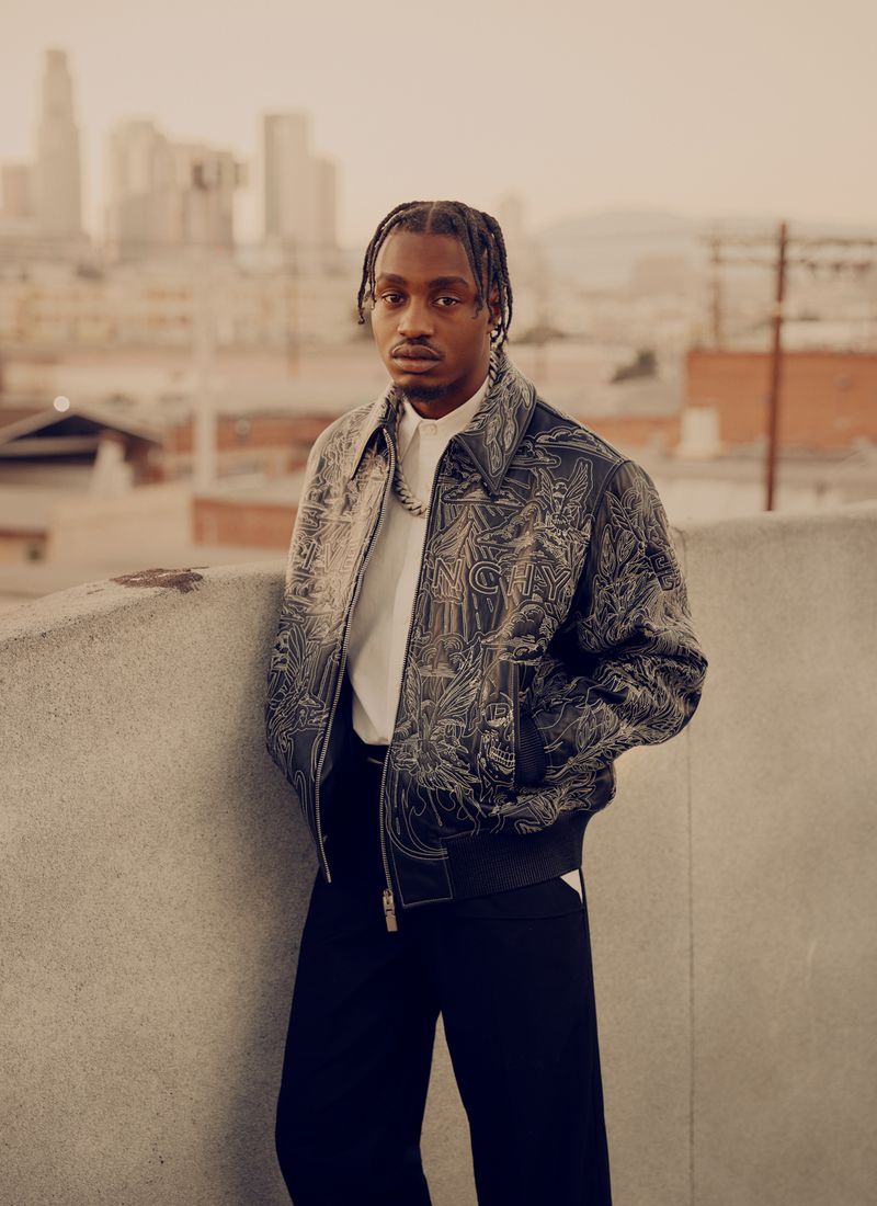 Lil Tjay | No Static Sparks, Nothing But Movement (Flaunt)