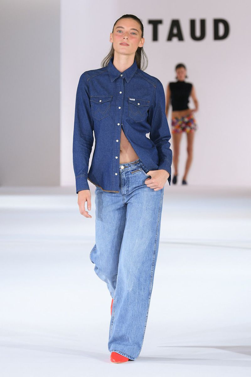 Staud S/S 24 Show (STAUD)