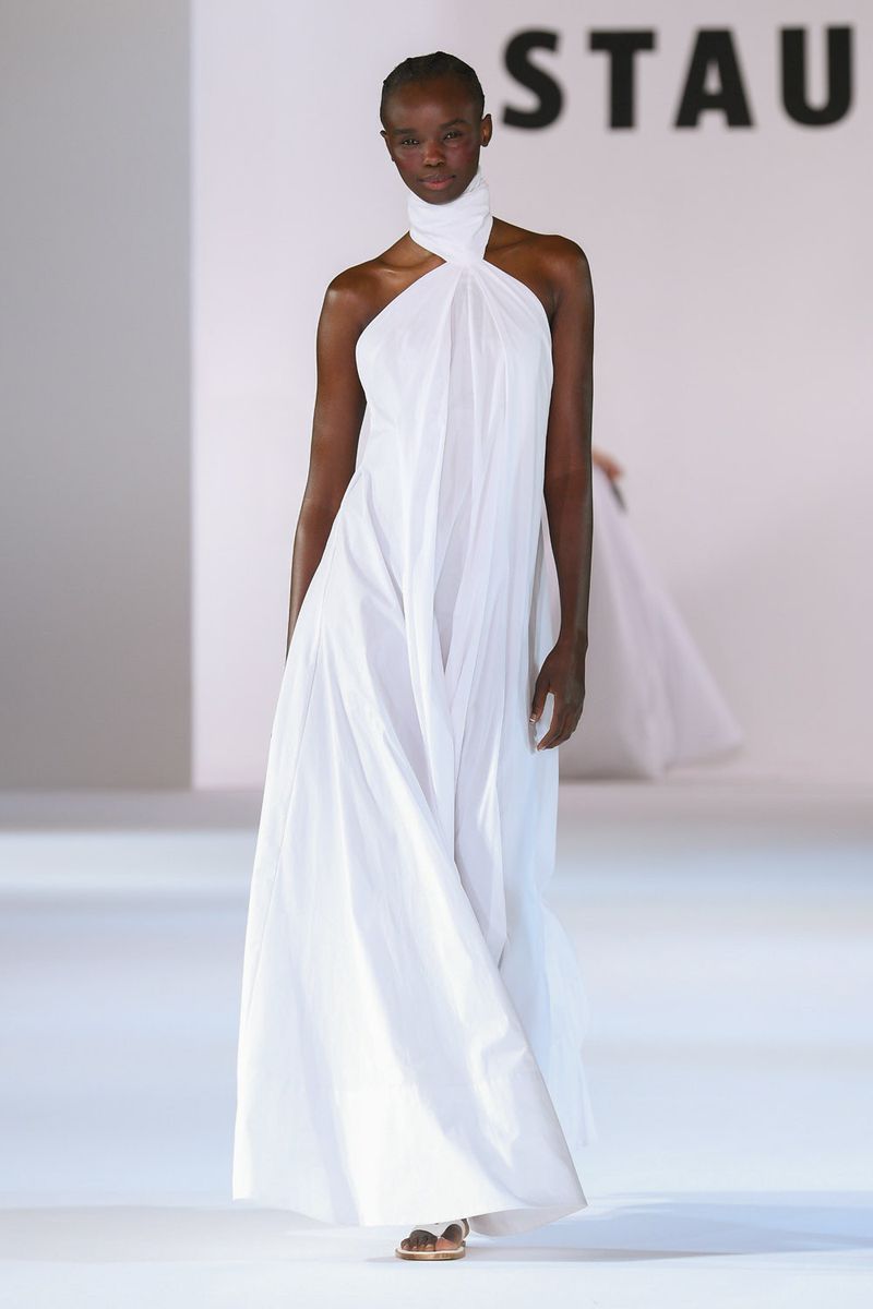 Staud S/S 24 Show (STAUD)