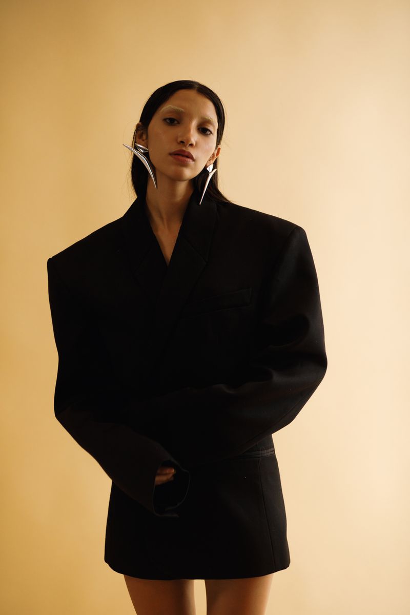 Fashion Story: Right (Contributor Magazine)