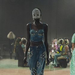 Awet Aleu - Model Profile - Photos & latest news