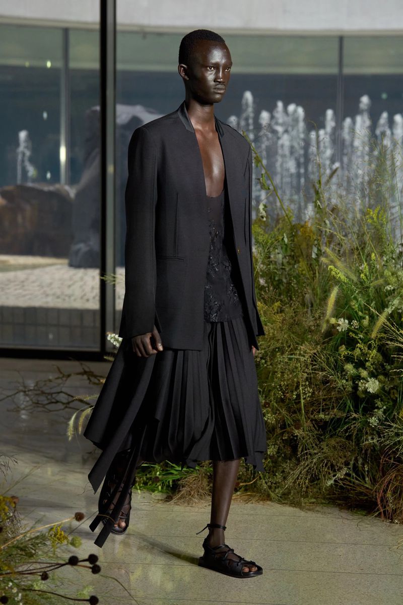 Jason Wu Collection S/S 24 Show (Jason Wu)