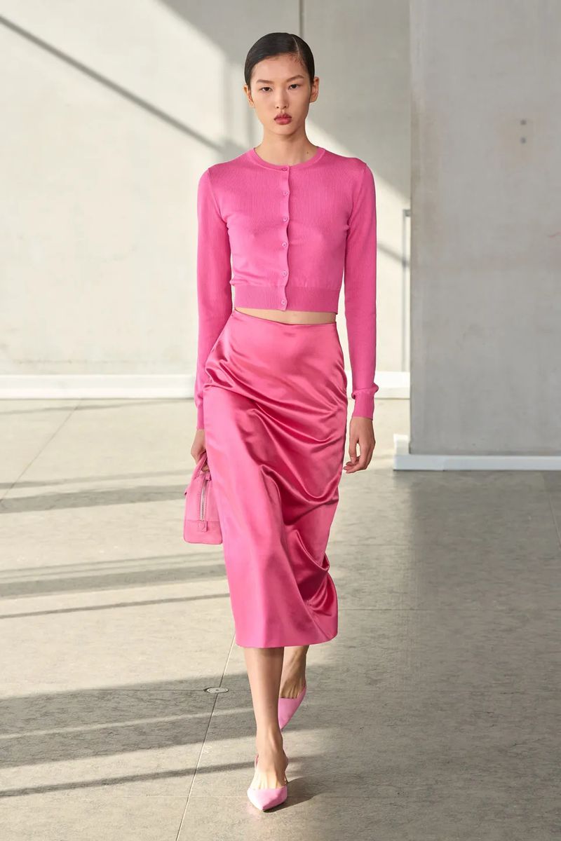 Carolina Herrera S/S 24 Show (Carolina Herrera)