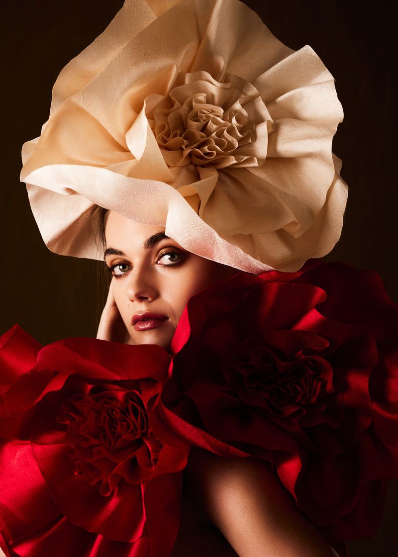 Fashion rebellion under the auspices of femininity (Elle Slovenia)