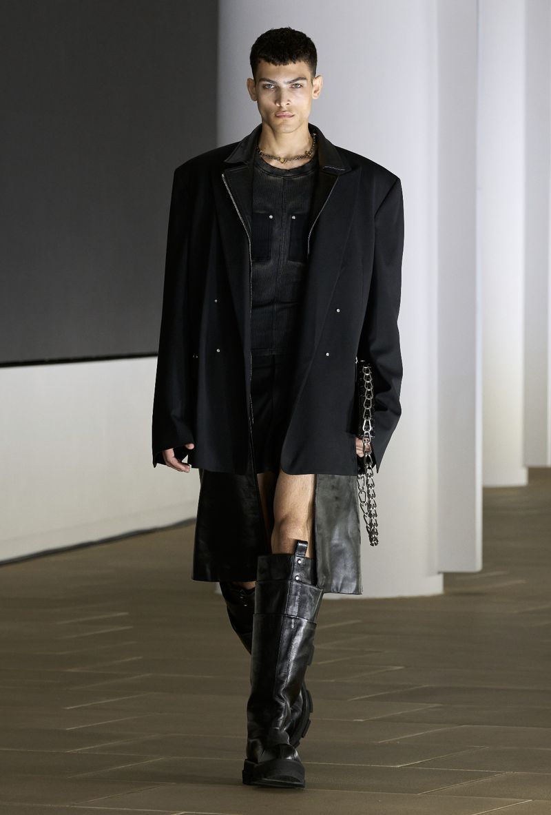 Dion Lee S/S 24 Show (Dion Lee)