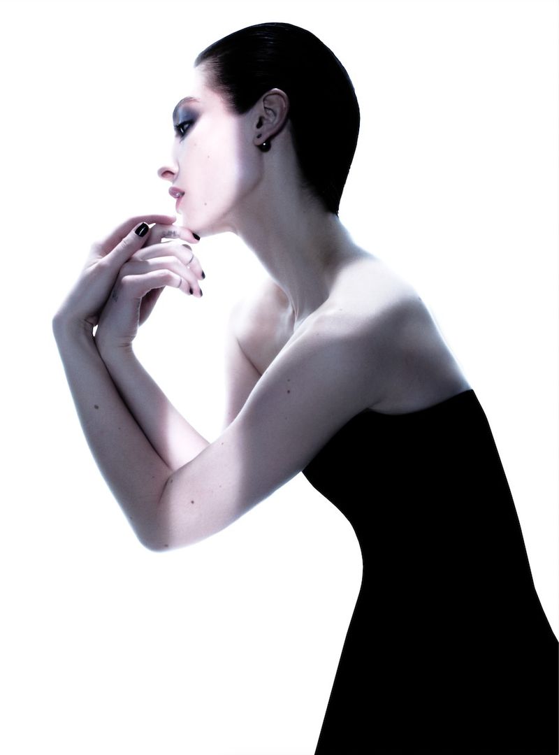 Seeing Rouge (L'Officiel Italia)