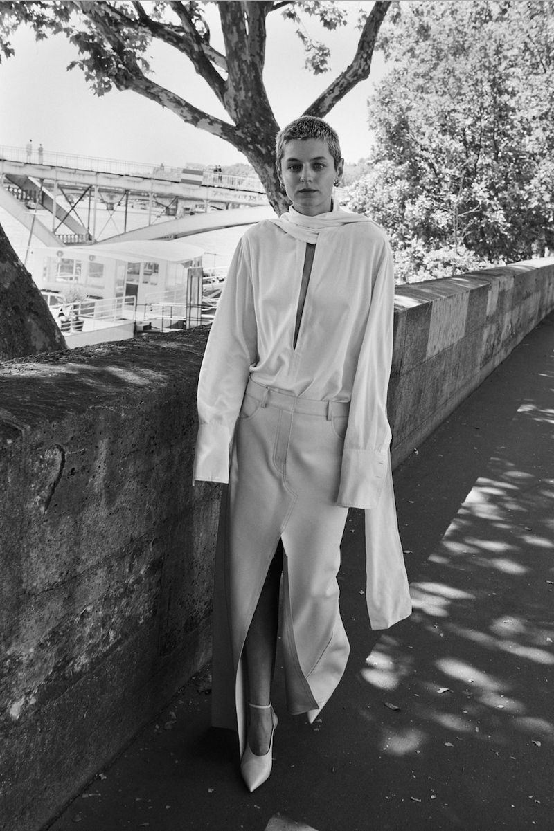 Emma in Paris (L'Officiel Italia)