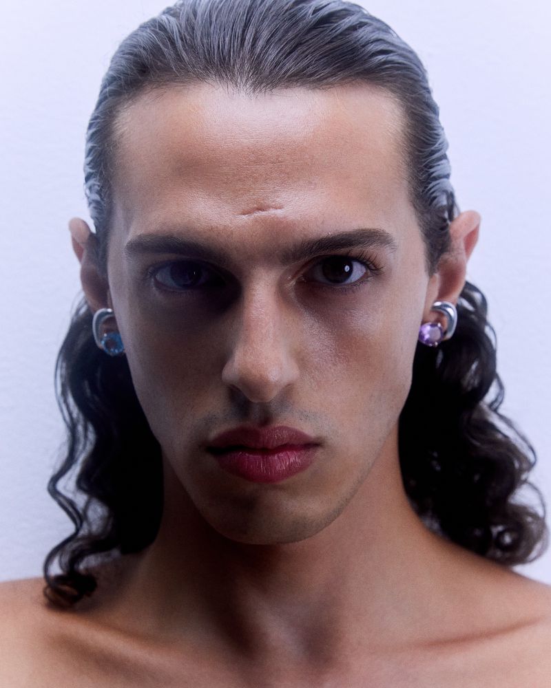 Gilded (Alan Crocetti)