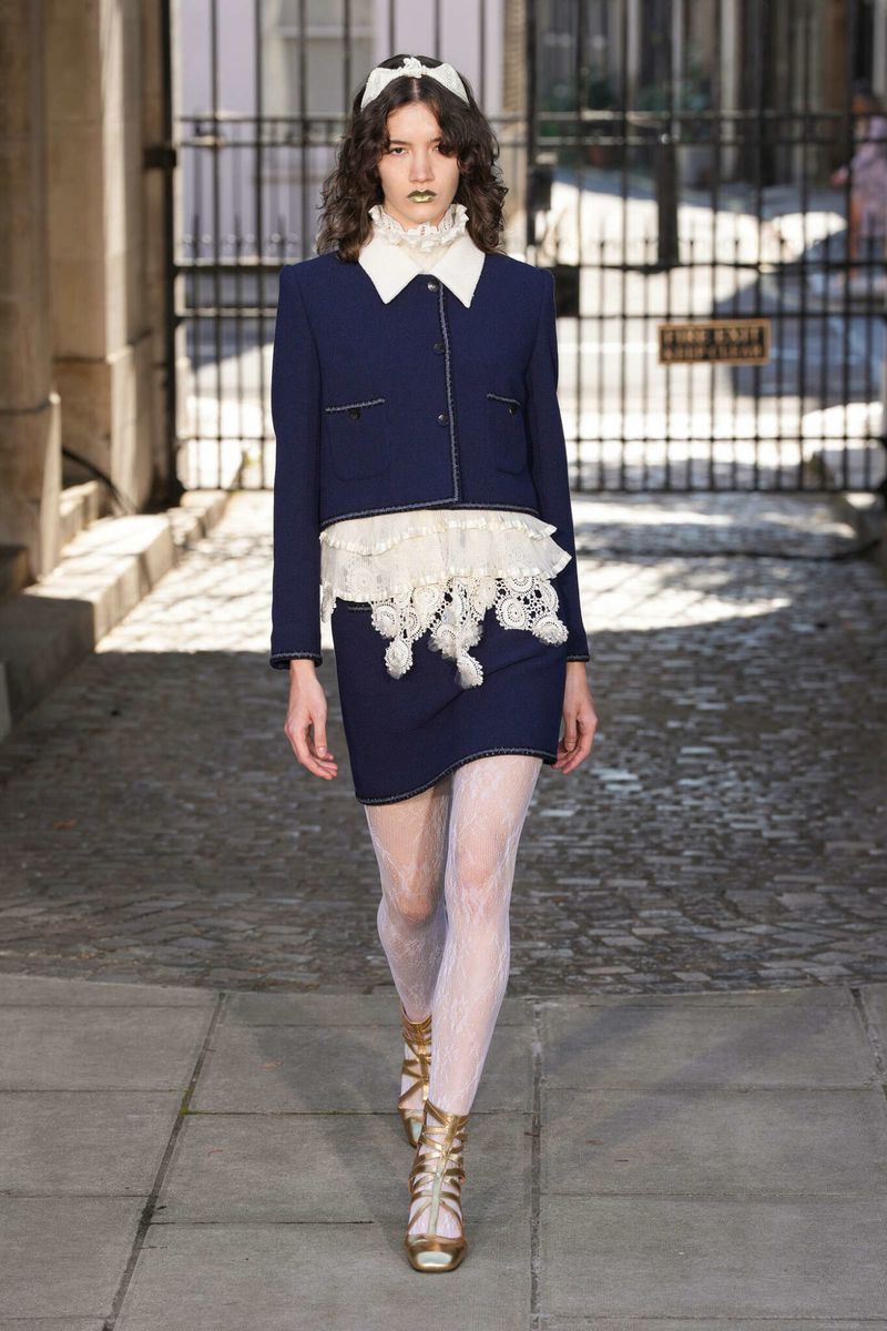 Bora Aksu S/S 24 Show (Bora Aksu)