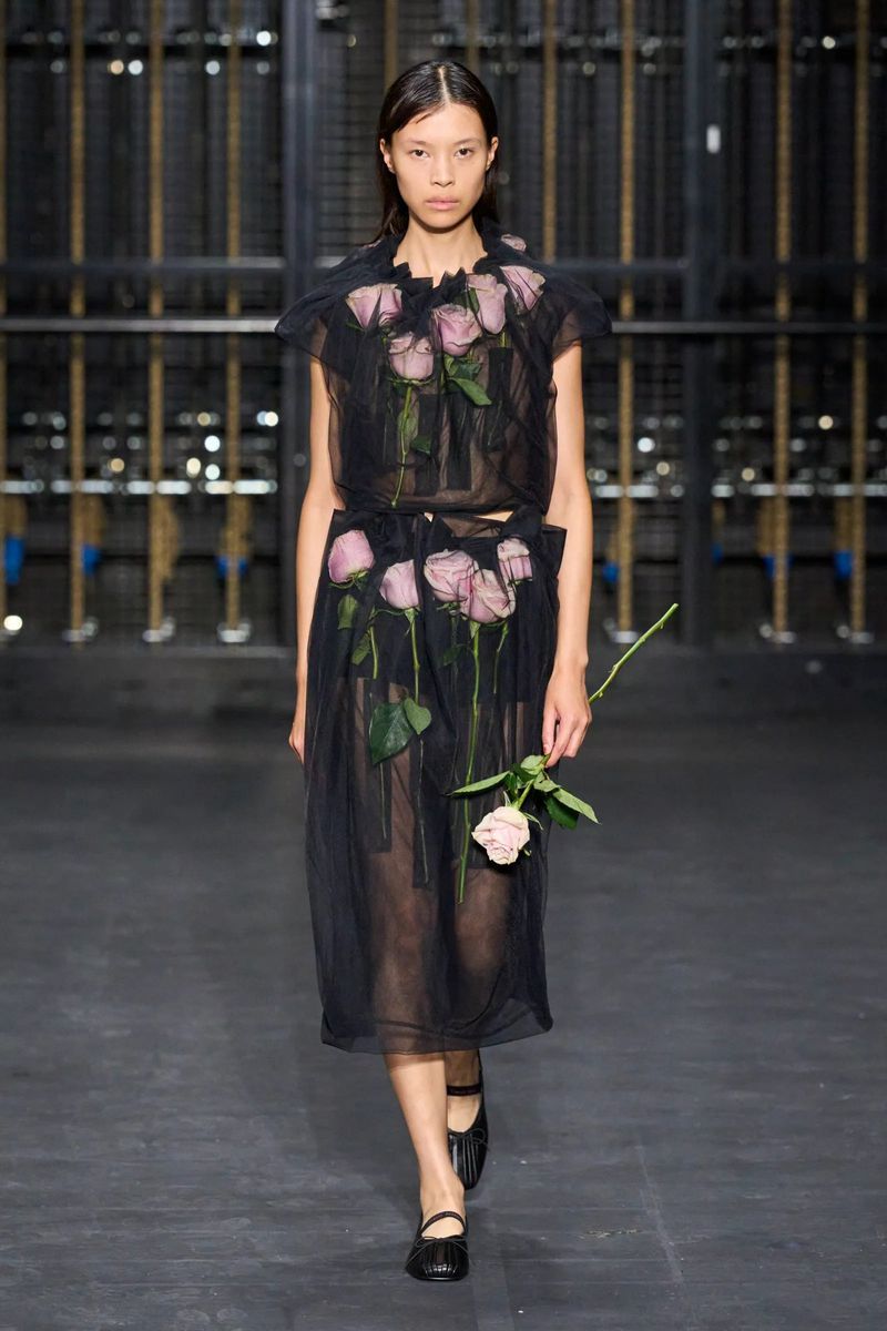 Simone Rocha S/S 24 Show (Simone Rocha)