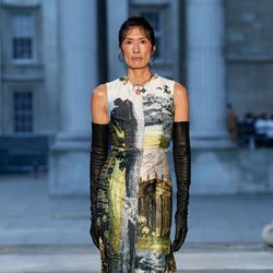 Suzi De Givenchy - Model Profile - Photos & latest news