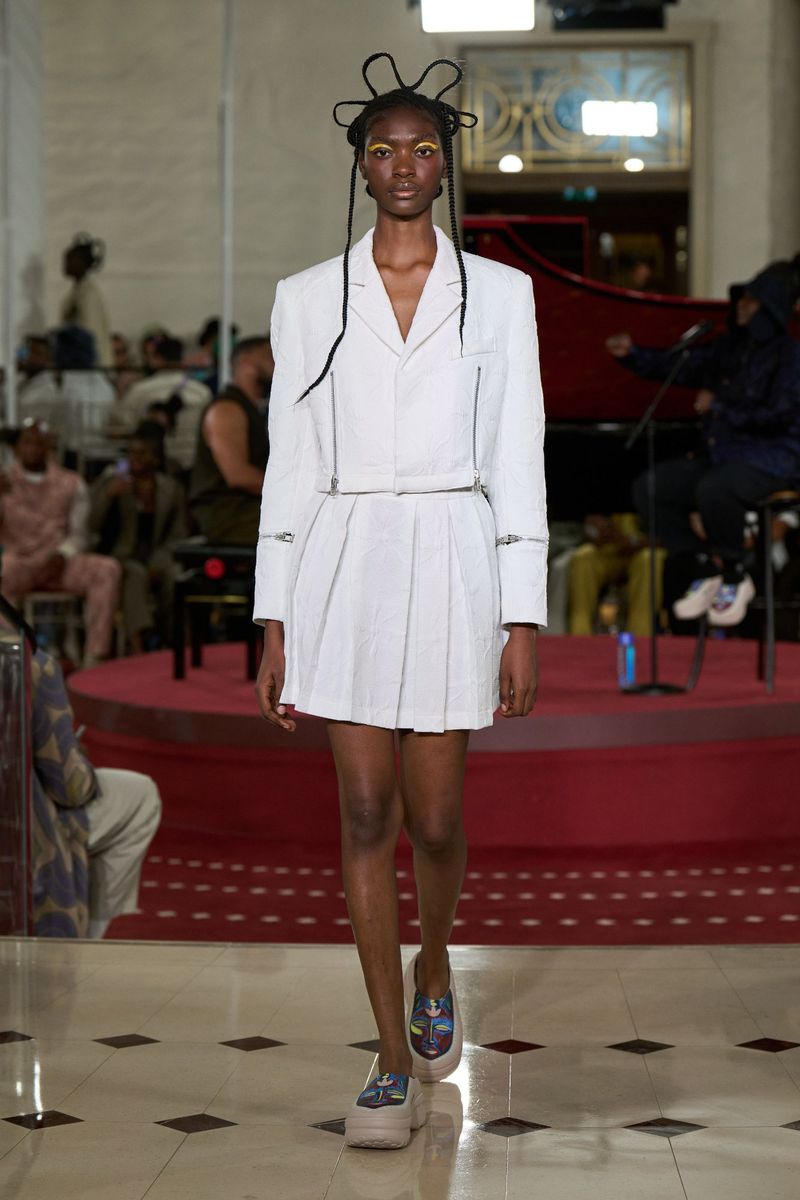 Labrum London S/S 24 Show (Labrum London)