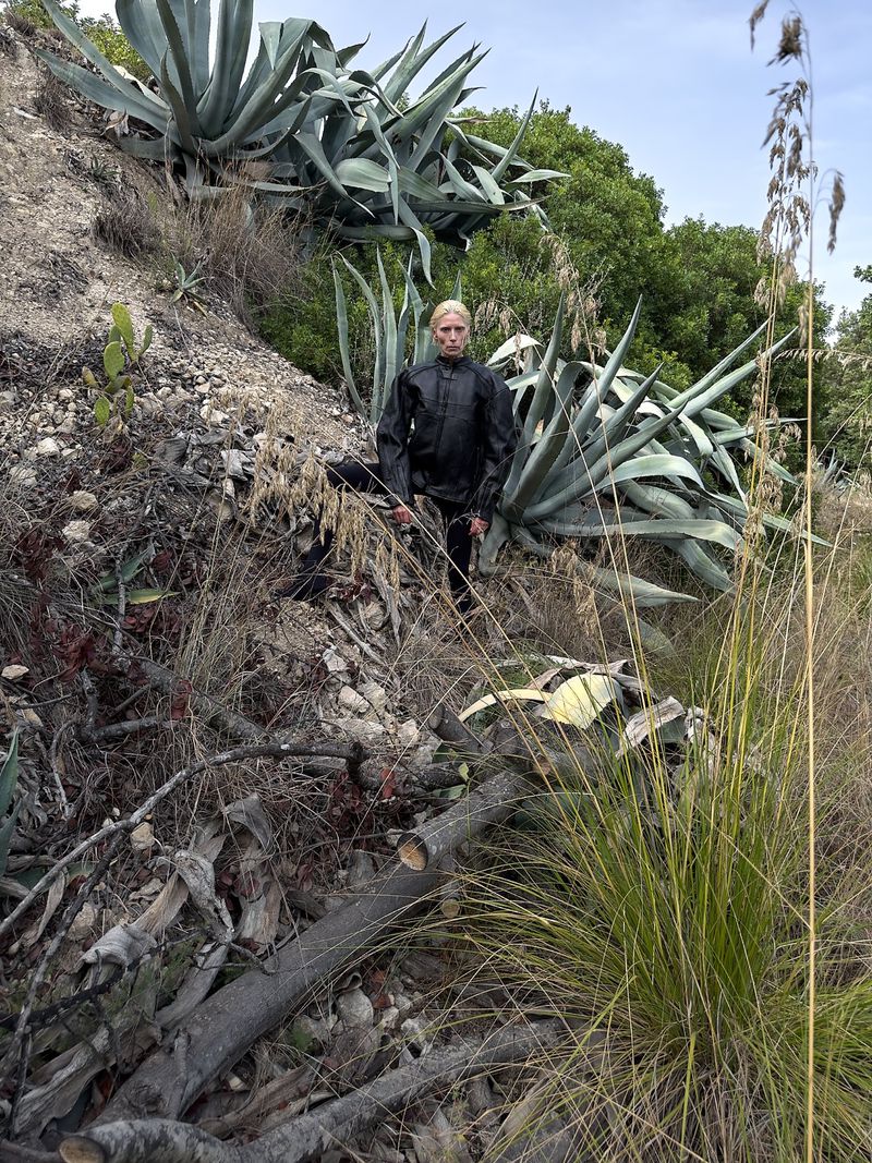 MINTTU VESALA BY JUERGEN TELLER (Purple Magazine)
