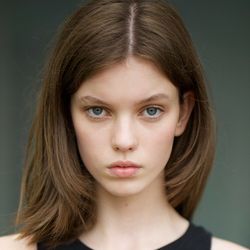 Alice McGrath - Model Profile - Photos & latest news