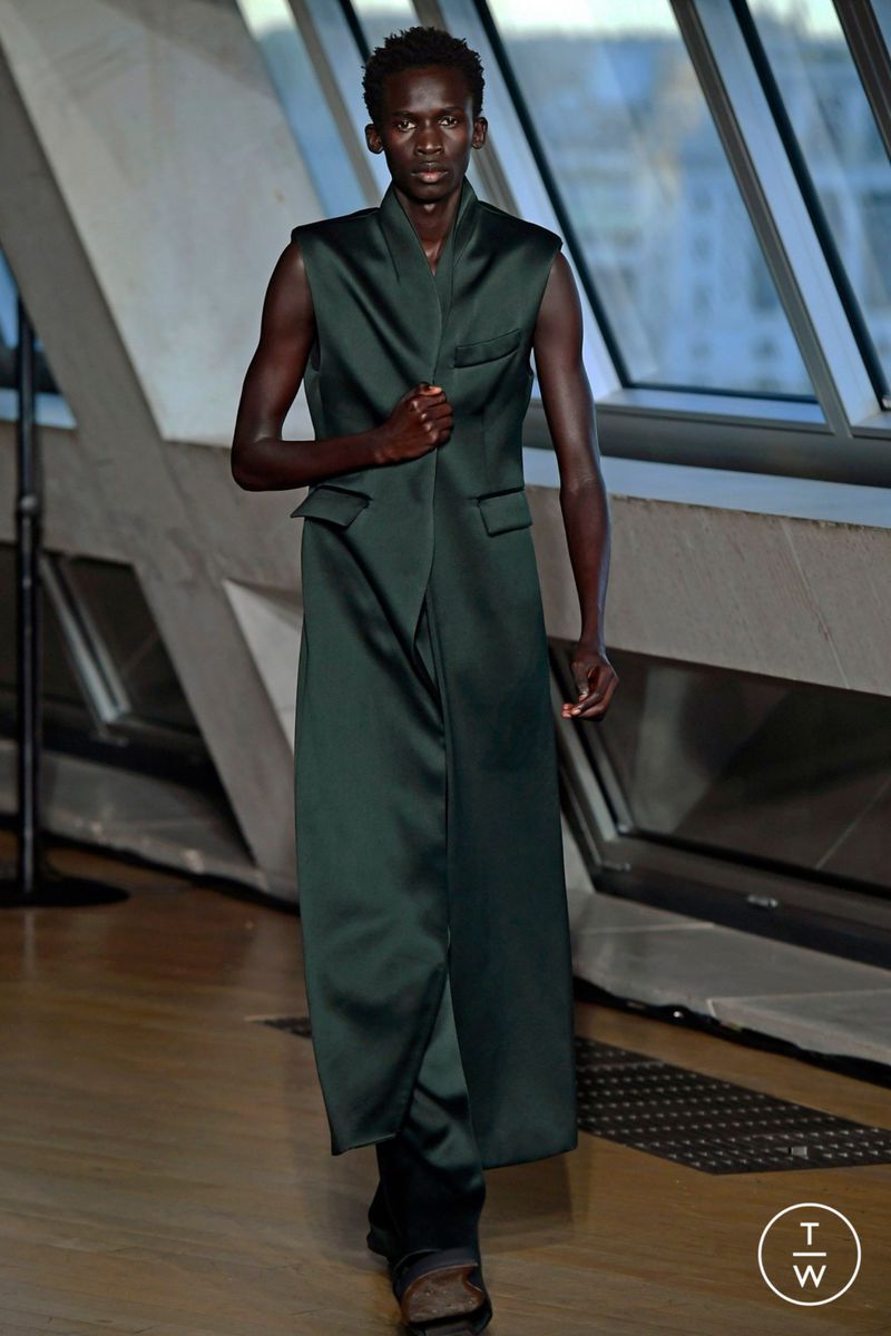 Aaron Esh S/S 24 Show (Aaron Esh)