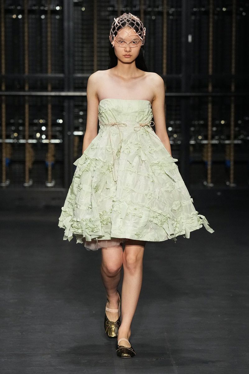 Simone Rocha S/S 24 Show (Simone Rocha)