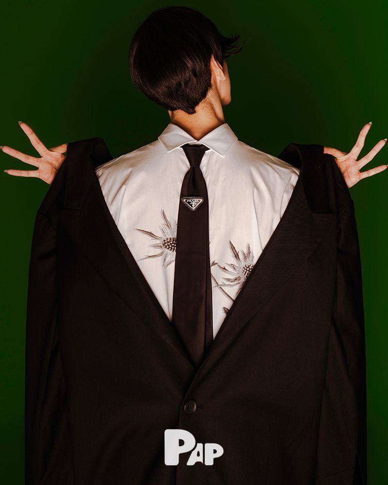 The Puppeteer (PAP Magazine)