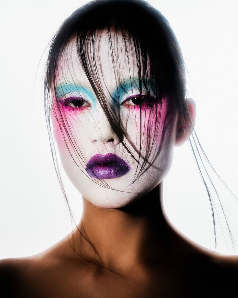 ABBEY FOUTS BY YANRAN XIONG (Iris Covet Book)