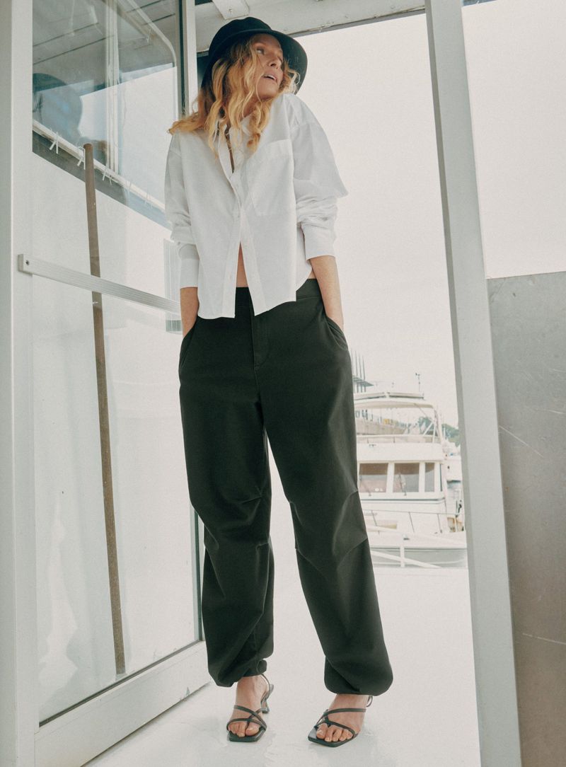 Contemporaine '23 - Garrett Naccarato Photographer (Simons Canada)