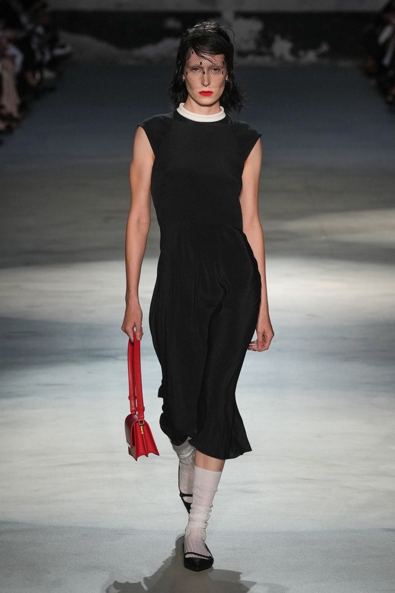 No. 21 S/S 24 Show (N21)