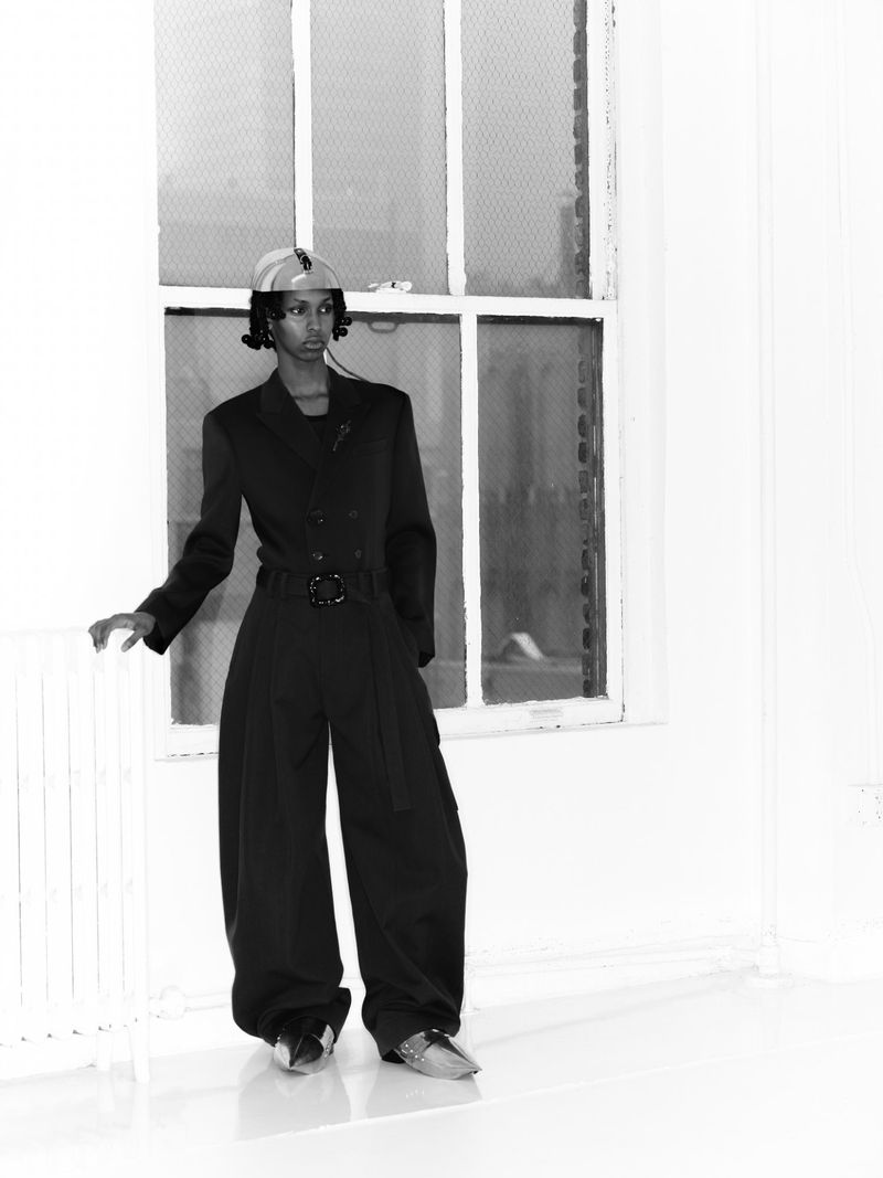 photography Alex Black (10 Men Magazine)