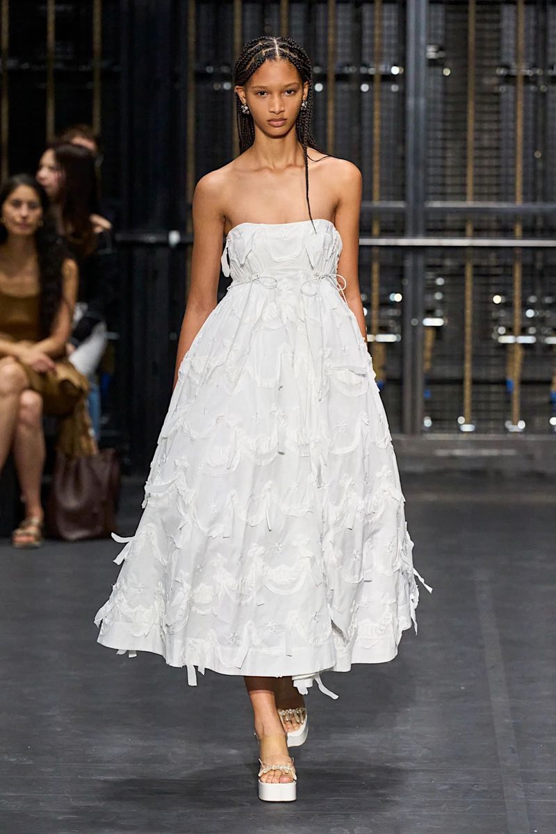 Simone Rocha S/S 24 Show (Simone Rocha)