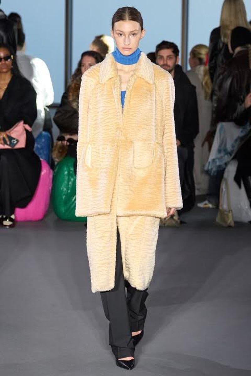 Christopher Kane F/W 23 Show (Christopher Kane)