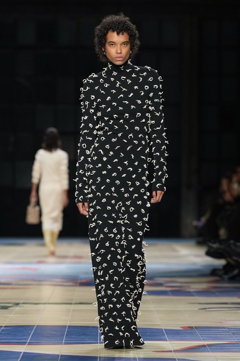 Bottega Veneta S/S 24 Show (Bottega Veneta)