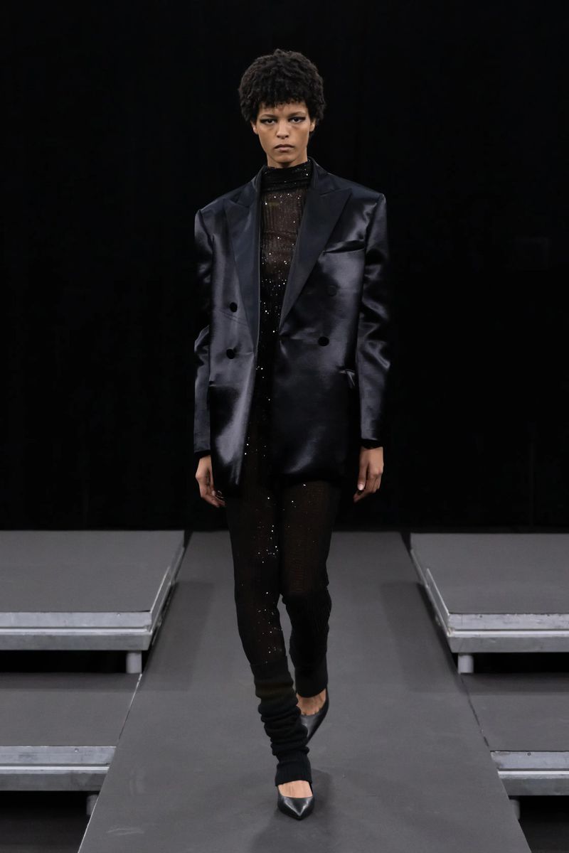 Rev F/W 23 Presentation (Rev)