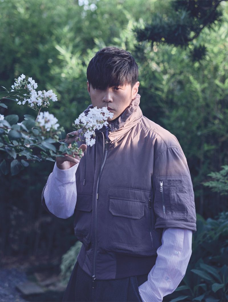 The Superstar Jay Chou pictures by Pual Zhang interview by Dr. Calvin ...