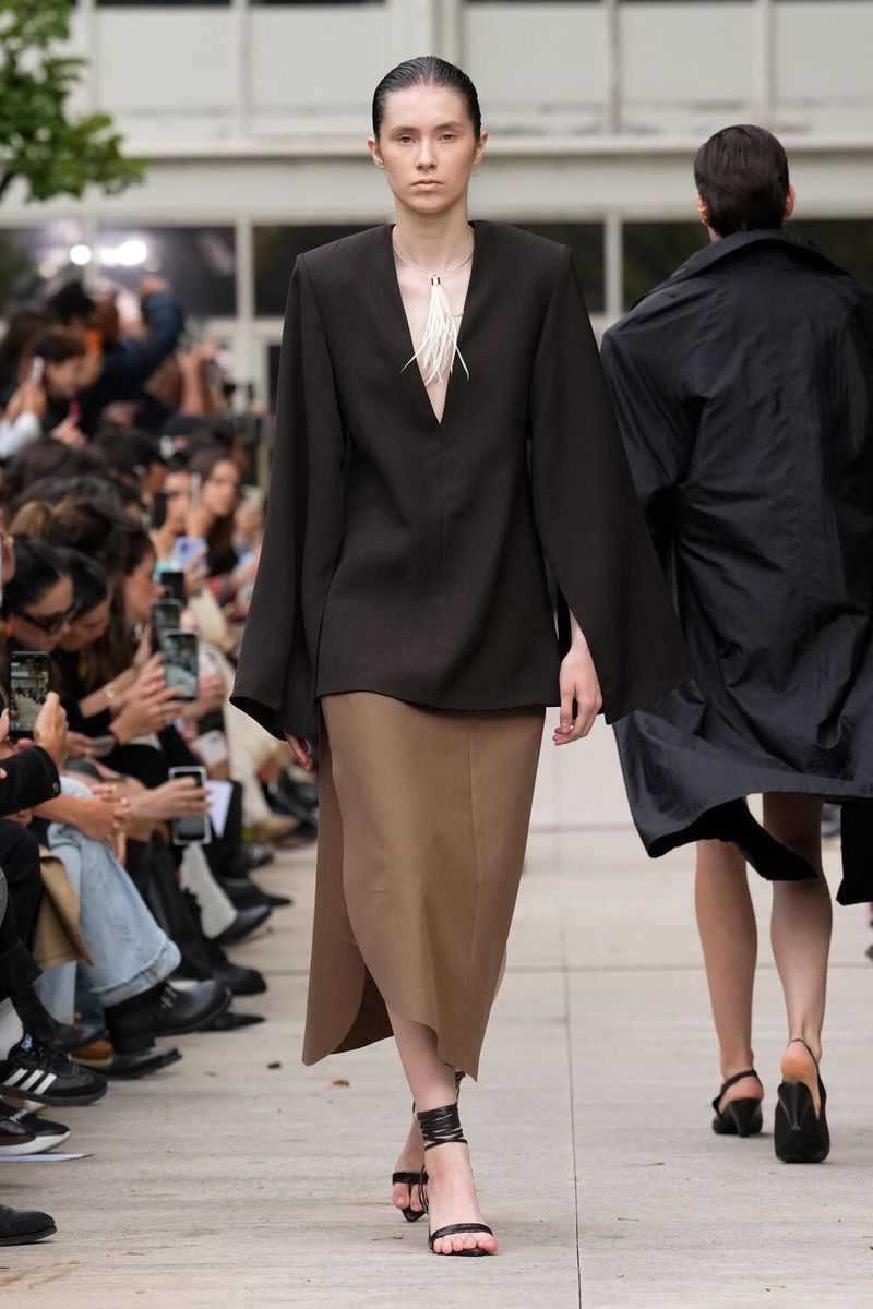 Calcaterra S/S 24 Show (Various Shows)