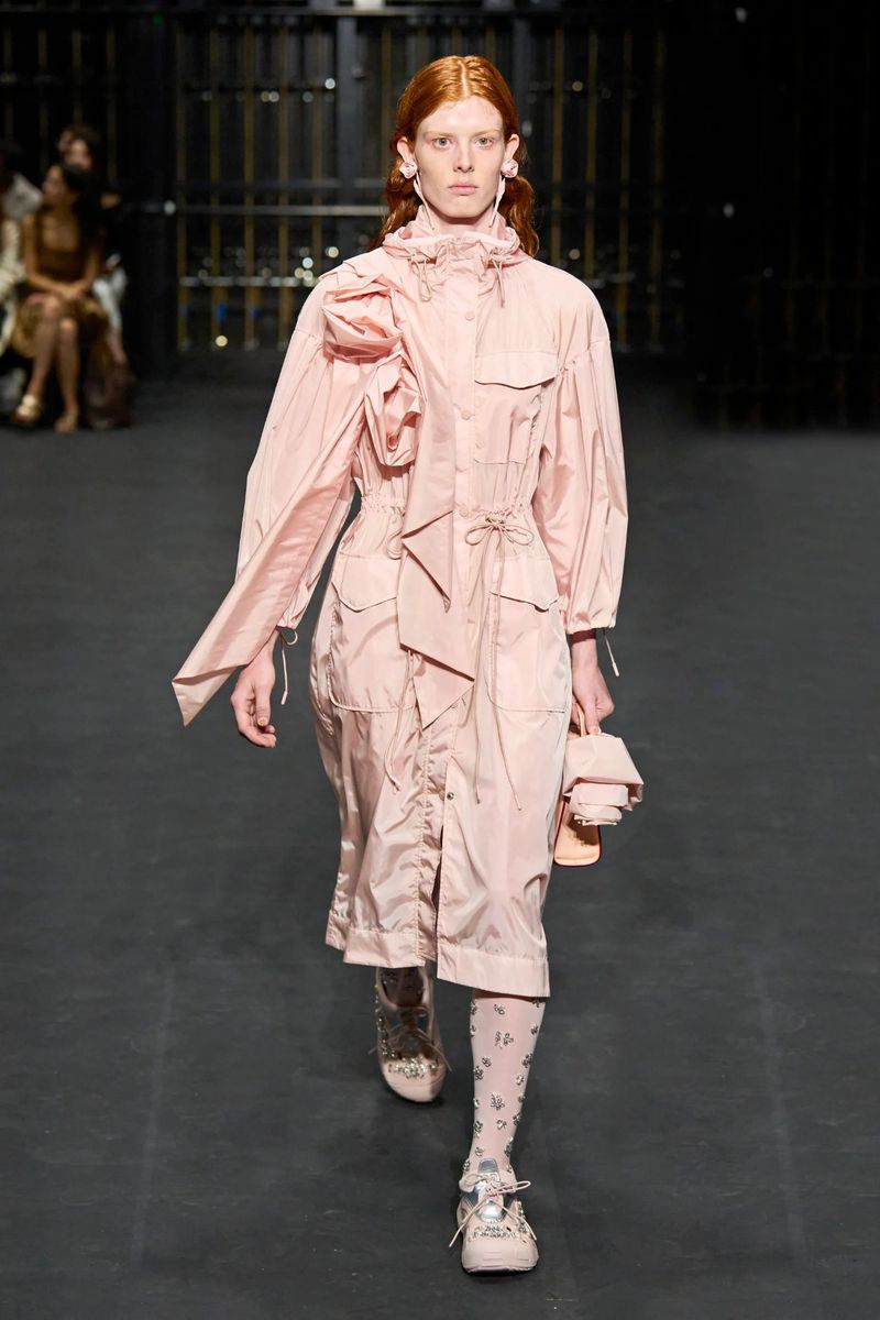 Simone Rocha S/S 24 Show (Simone Rocha)