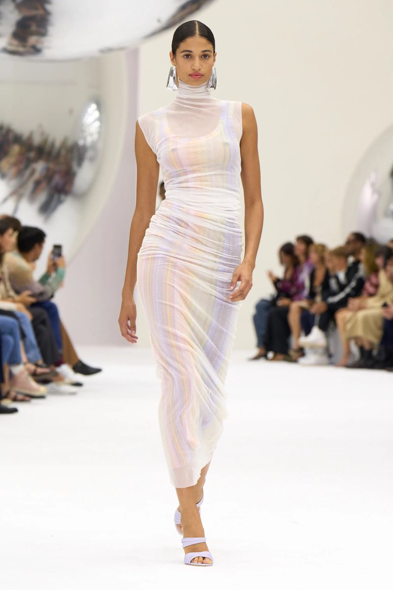 Missoni S/S 24 Show (Missoni)