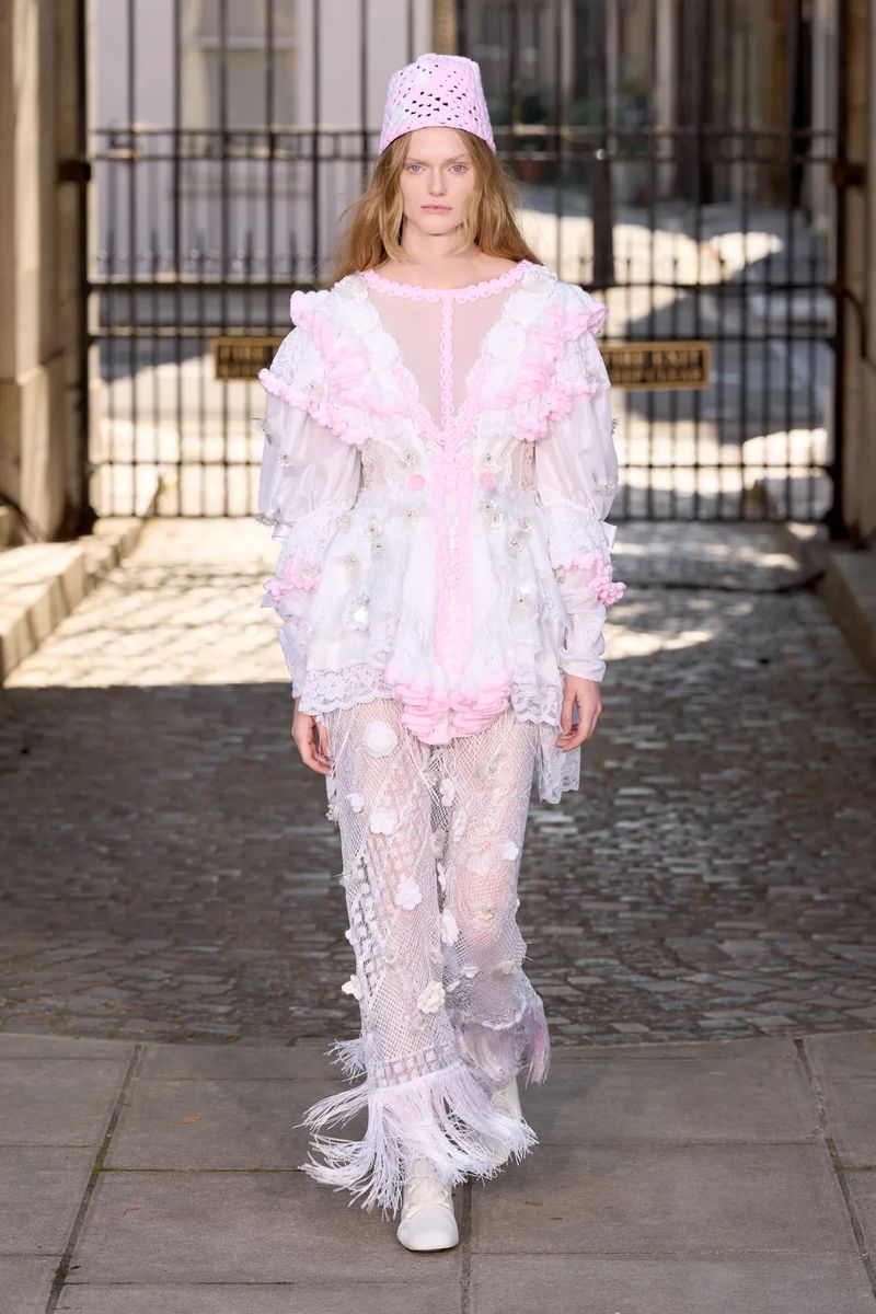 Bora Aksu S/S 24 Show (Bora Aksu)