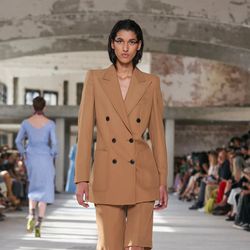 Jennifer Matias - Model Profile - Photos & latest news